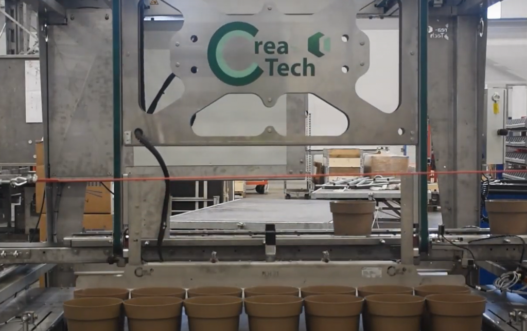 The Trailer Loader is built for 12, 17 en 21 cm pot plant